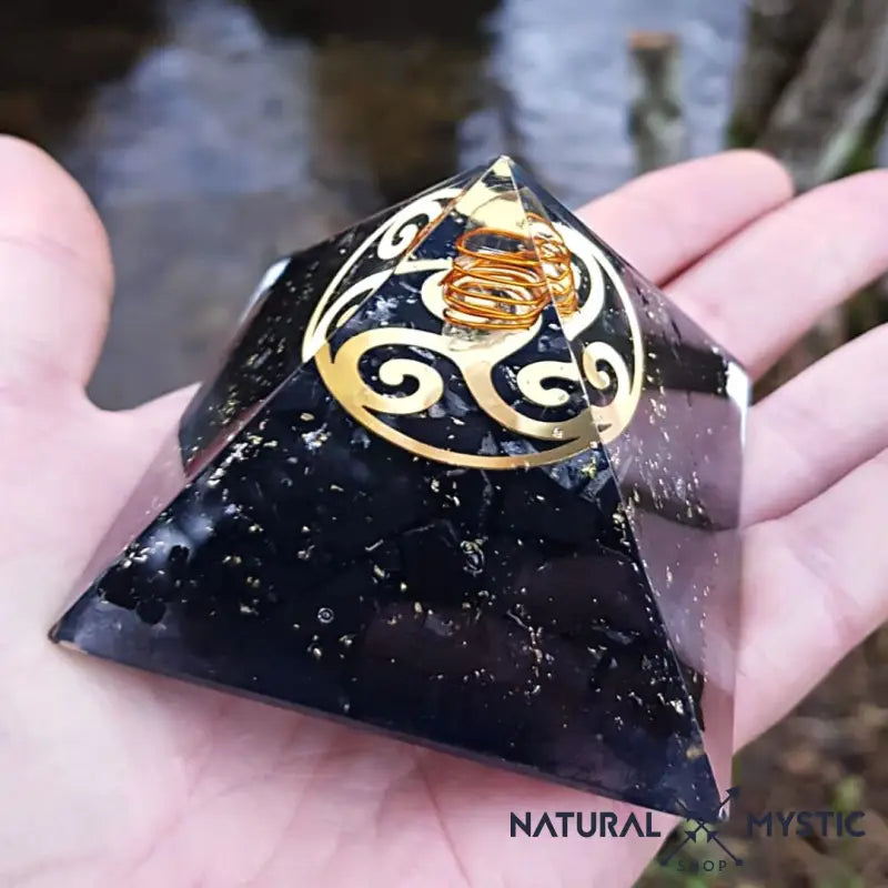 Pyramide Orgone TRISKEL Shungite et Cristal de Roche | Protection EMF ...